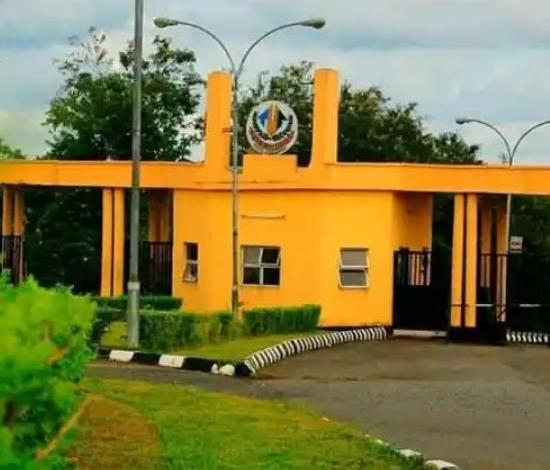 TAI SOLARIN UNIVERSITY OF EDUCATION, (TASUED) SUSPENDS FINAL YEAR ...